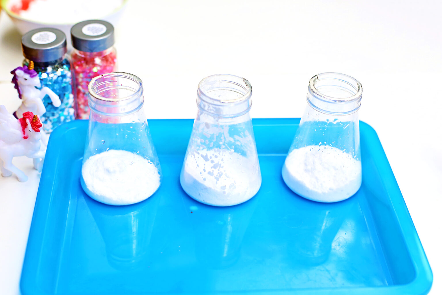 Fizzy Unicorn Potion Activity: A Sparkly Science Experiment for Kids ...