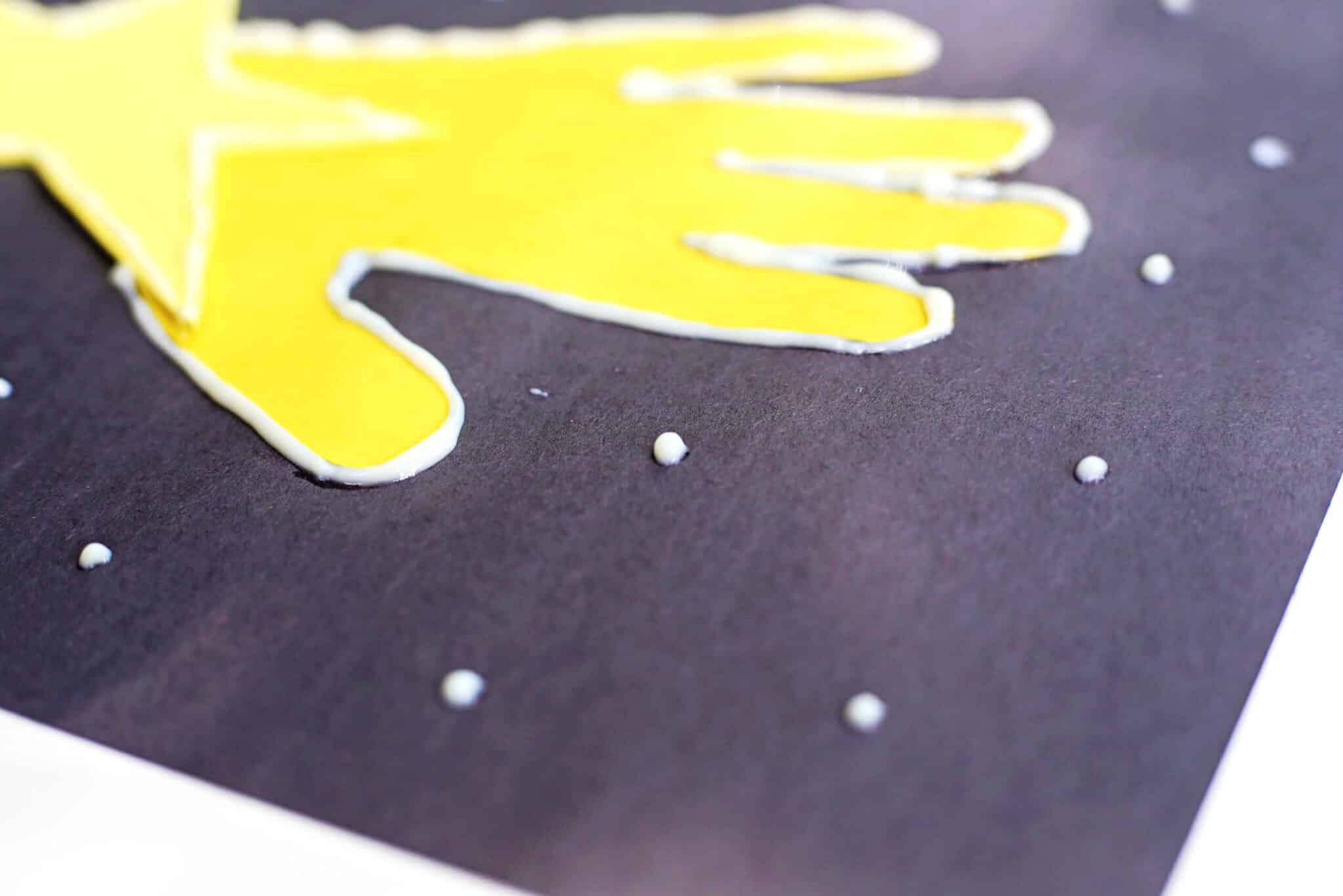 Glow-in-the-Dark Shooting Star Handprint Craft - Cultivating Brilliant ...