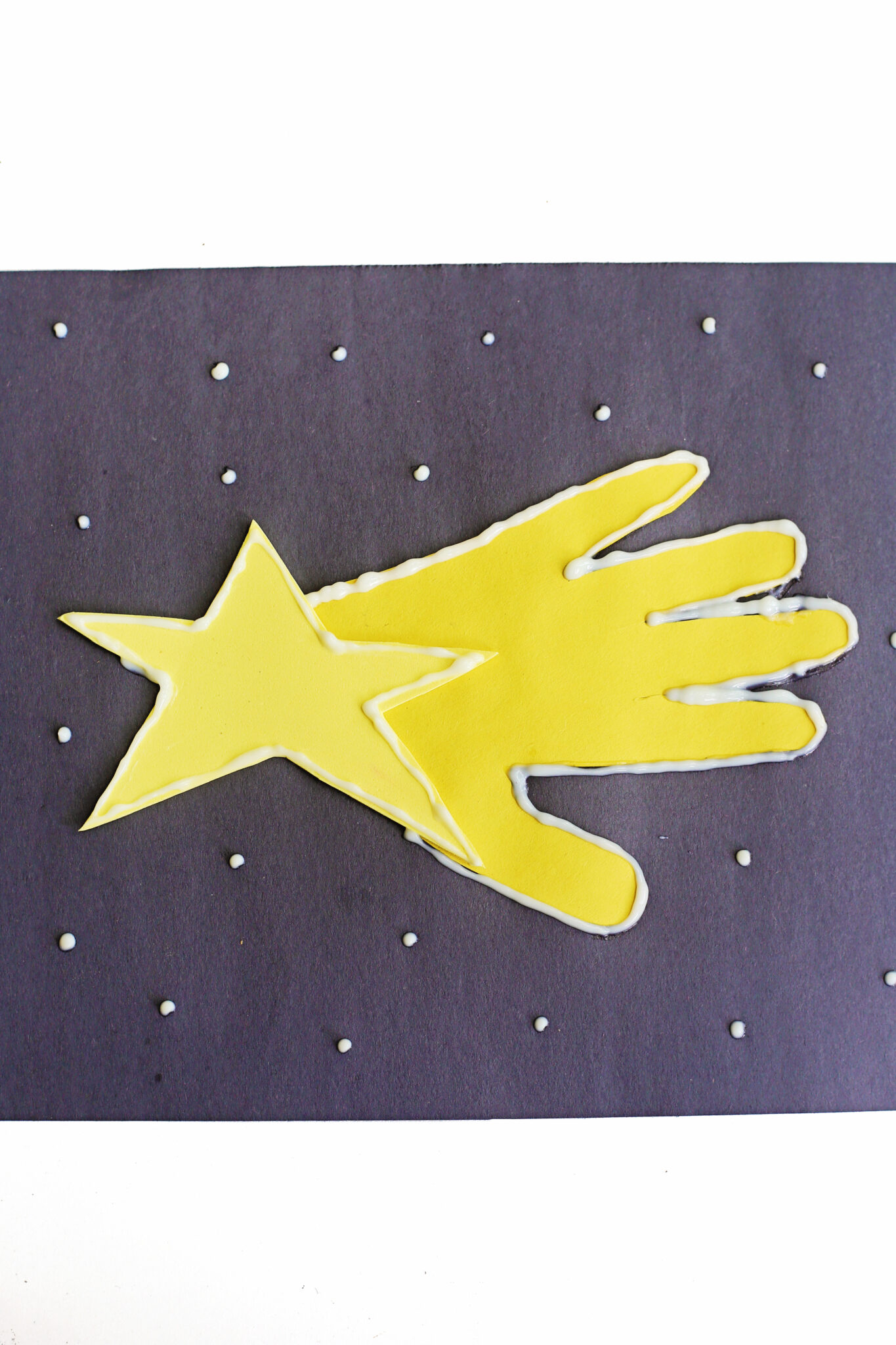 Glow-in-the-Dark Shooting Star Handprint Craft - Cultivating Brilliant ...