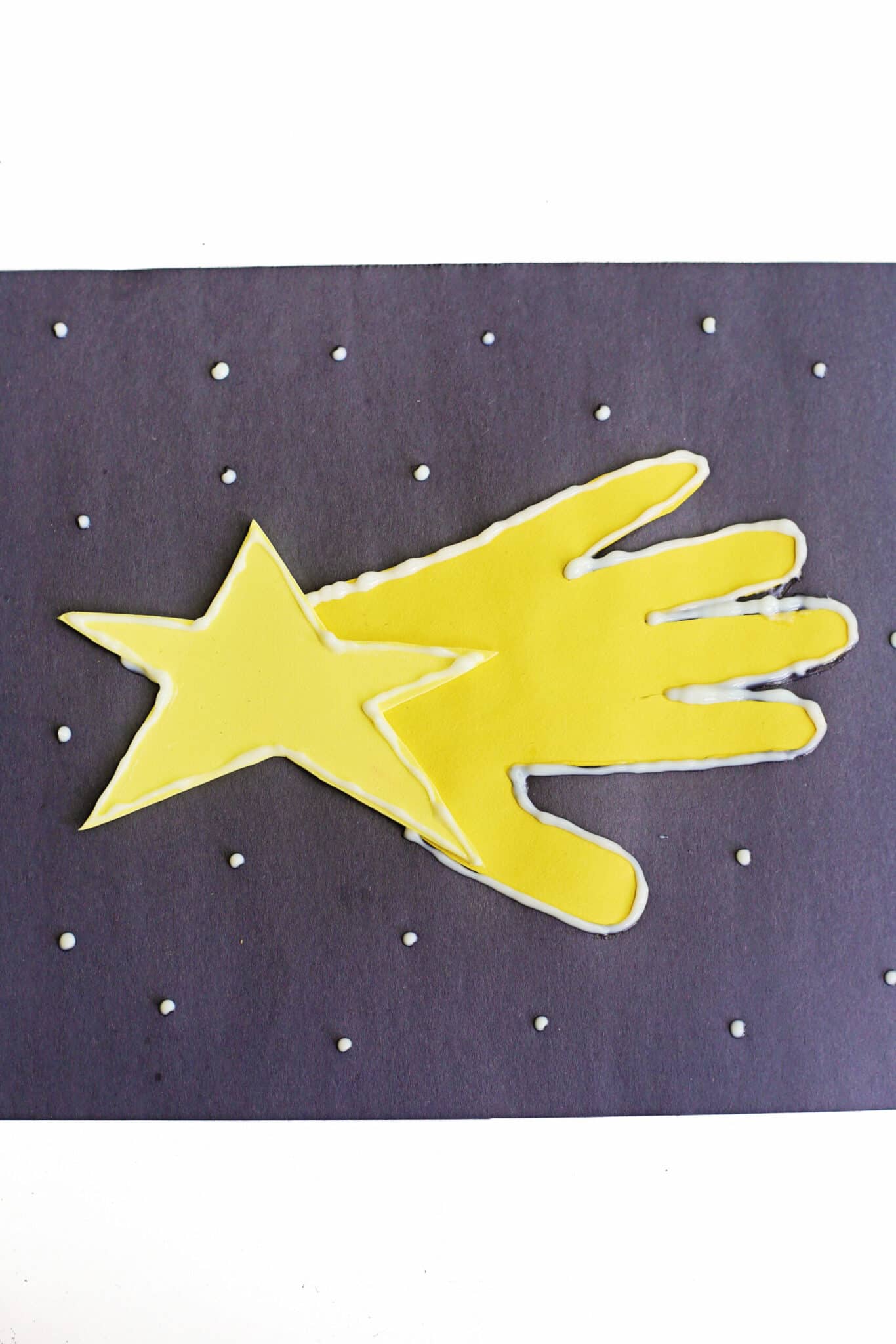 Glow-in-the-Dark Shooting Star Handprint Craft - Cultivating Brilliant ...