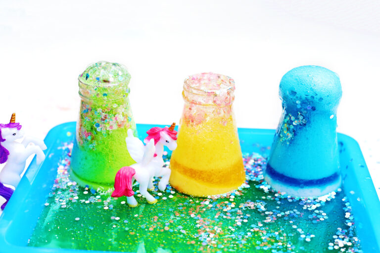 Fizzy Unicorn Potion Activity: A Sparkly Science Experiment for Kids ...