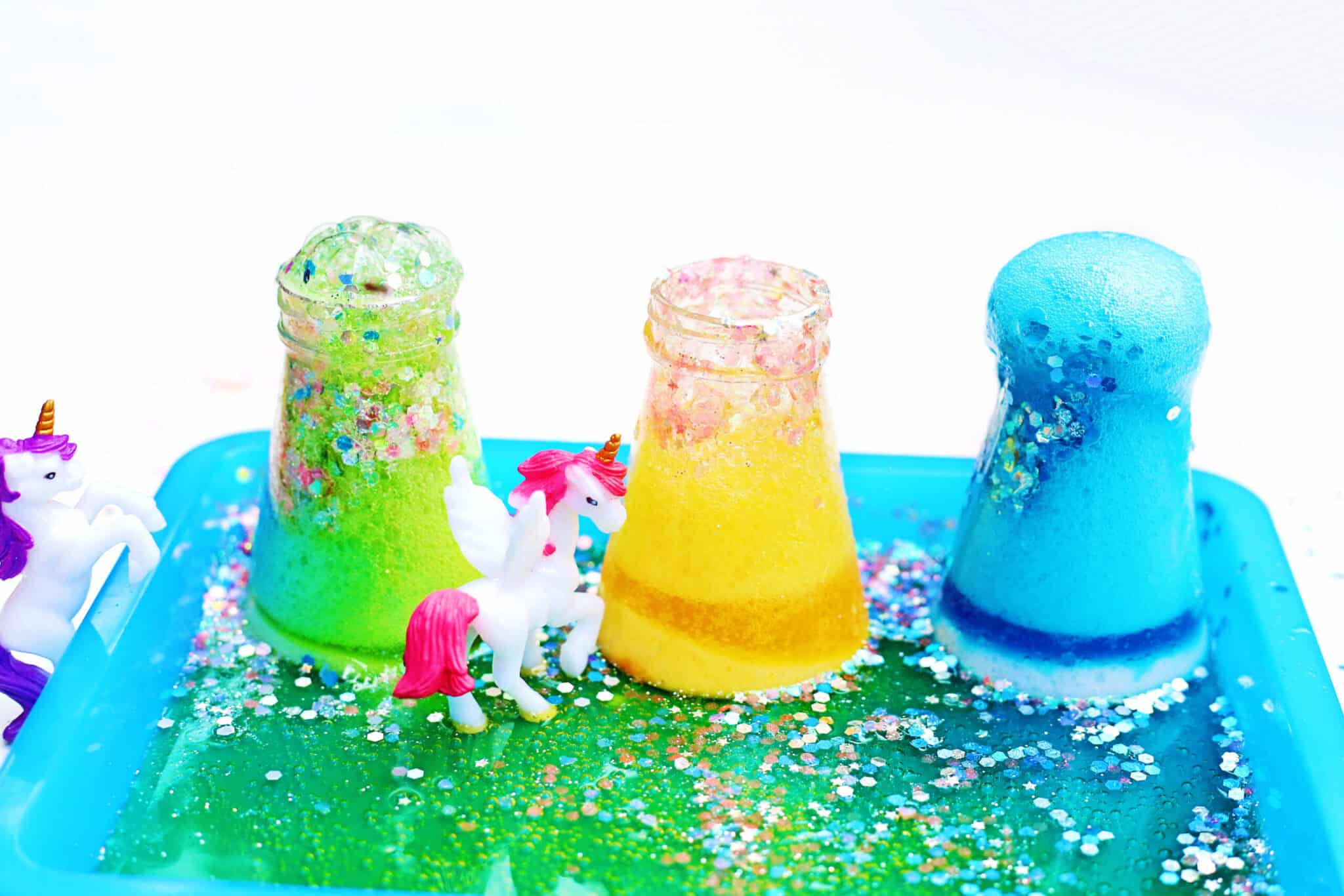 Fizzy Unicorn Potion Activity: A Sparkly Science Experiment for Kids ...