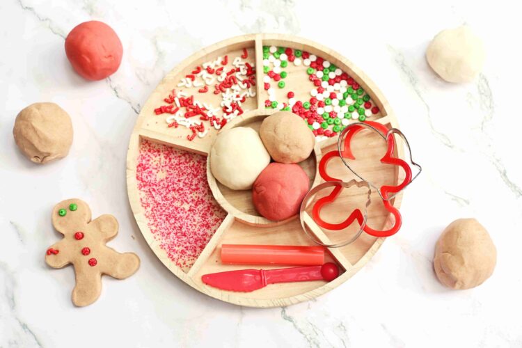 Holiday Cookie Playdough Bakery: DIY Christmas Playdough Recipes ...