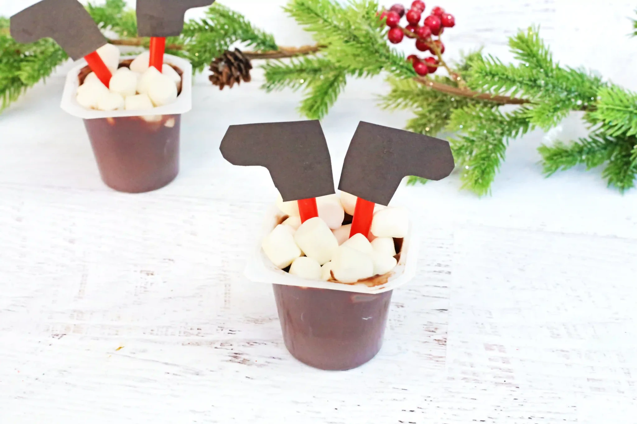 Santa in the Chimney Pudding Snack: An easy Christmas Treat for Kids ...