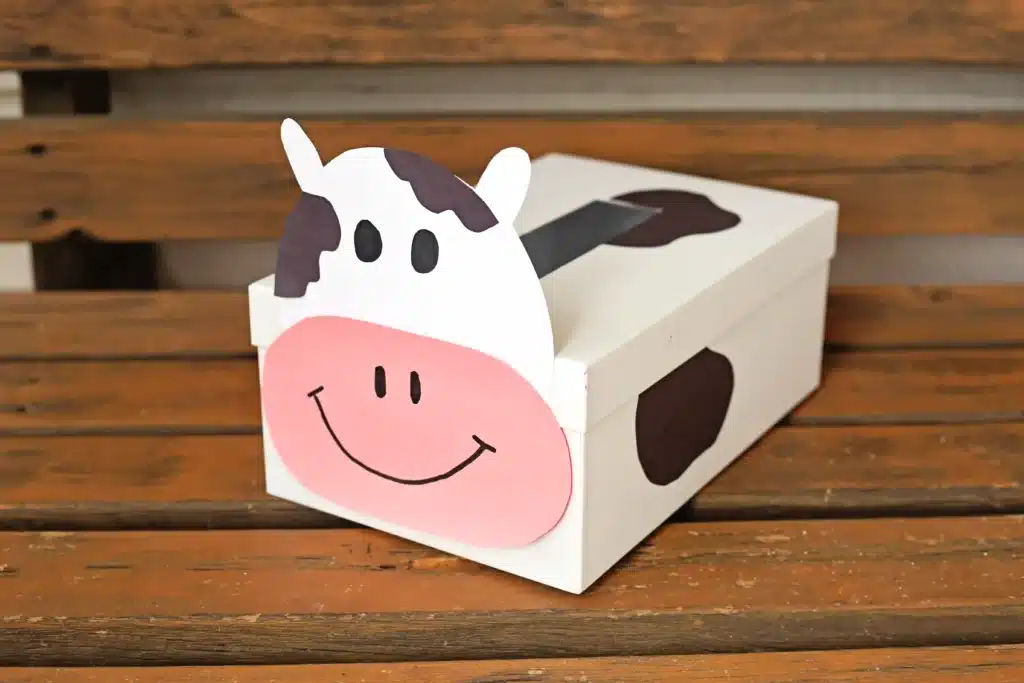 DIY Cow Valentine Box Craft for a Valentine Classroom Exchange ...